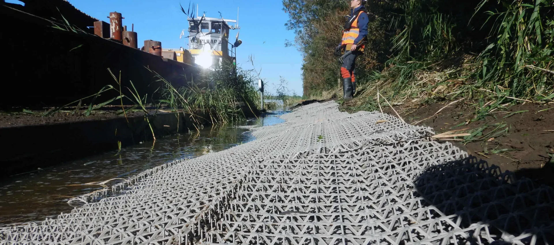 Ecological riverbank stabilization Middenmeer | BESE-elements